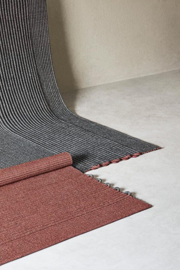 Rectangular Link rug — Expormim