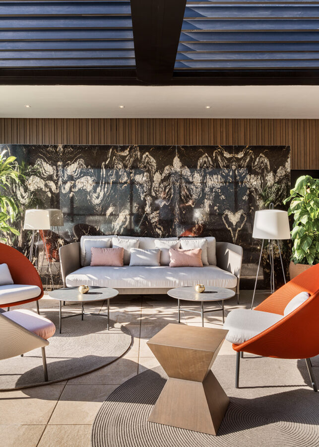 Indoor radisson blu hotel | Expormim