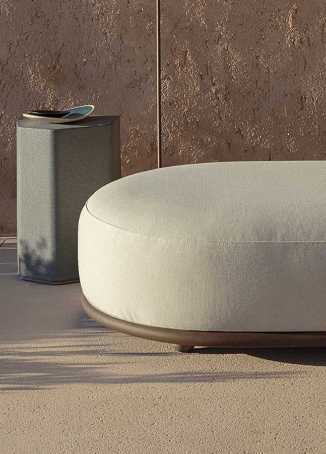 Cask XL ottoman — Expormim