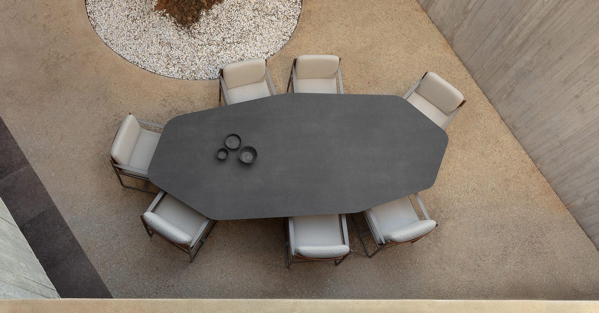 Talo outdoor octagonal dining table | Outdoor Furniture | Expormim